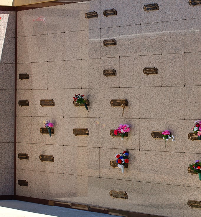 Cremation | Forest Home Cemetery & Arboretum